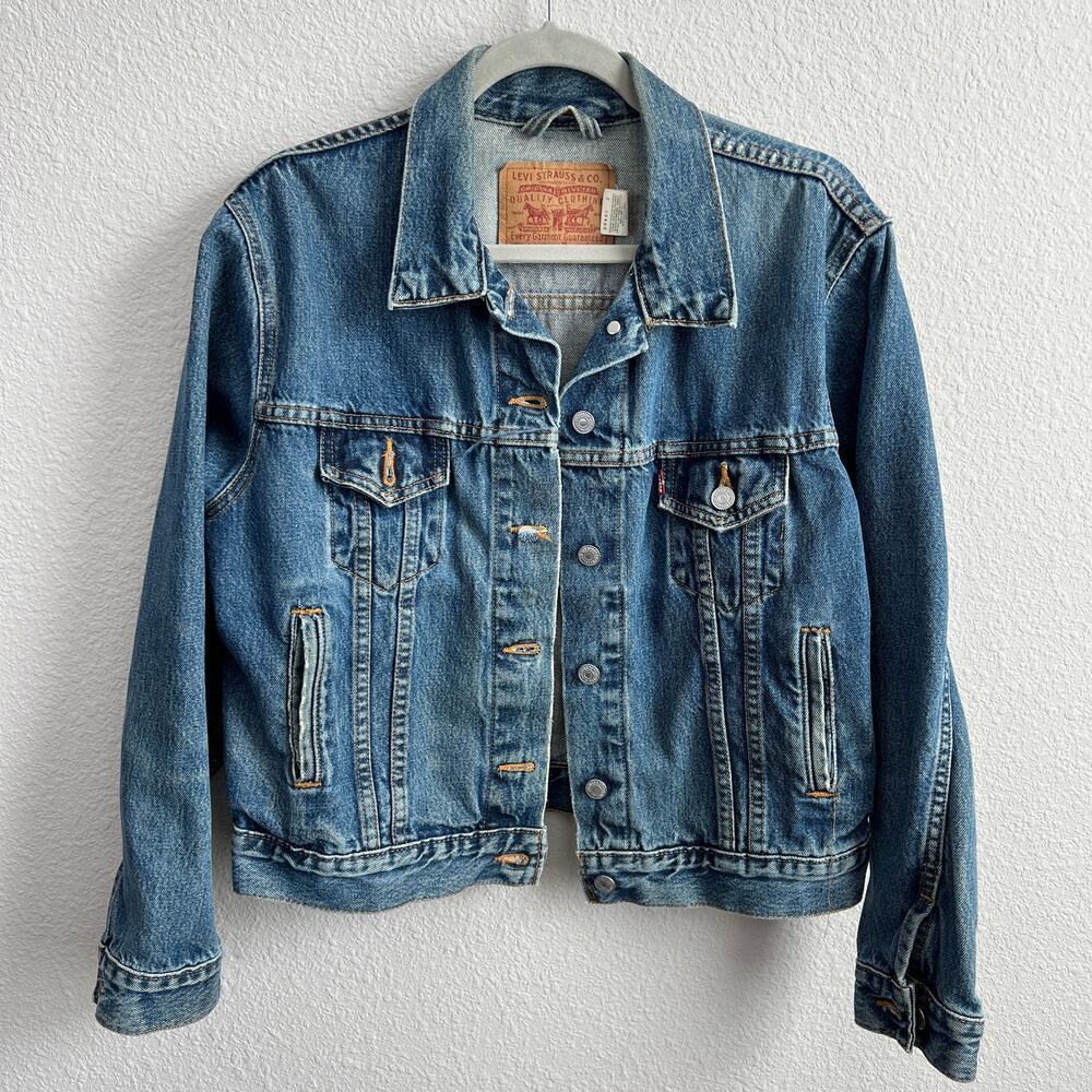 Levi's Vintage Iconic Denim Trucker Jacket Women's L … - Gem